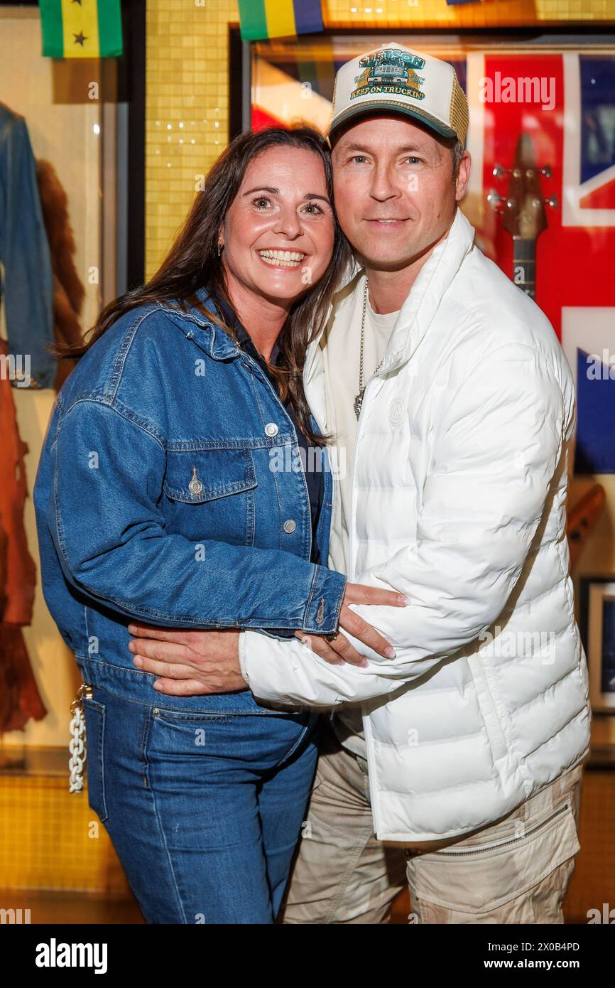 Event- World Burger Tour Hard Rock Cafe Contest Mitch Keller mit ...