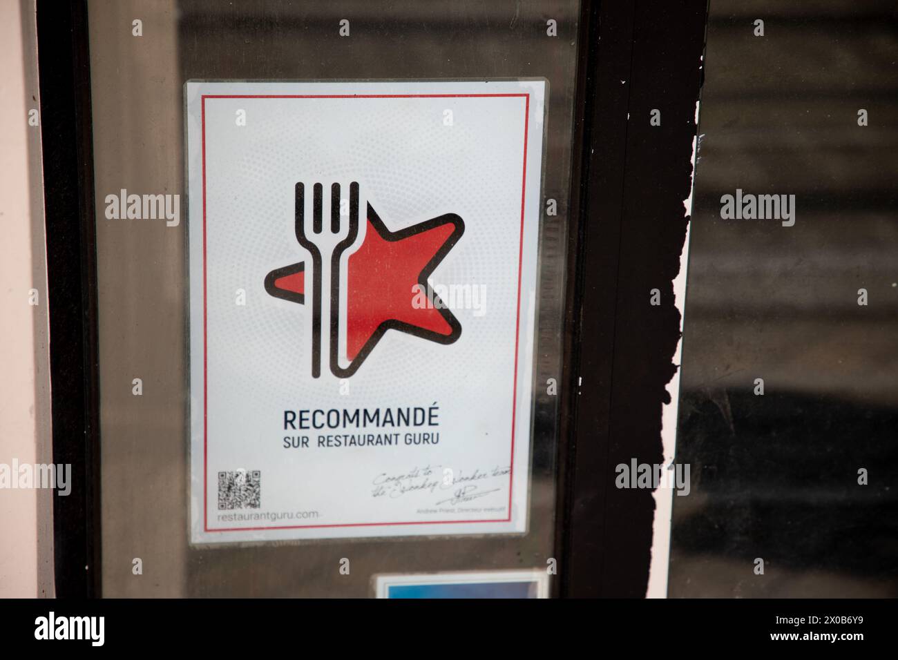 Bordeaux , France - 04 10 2024 : restaurant guru logo sign and text ...