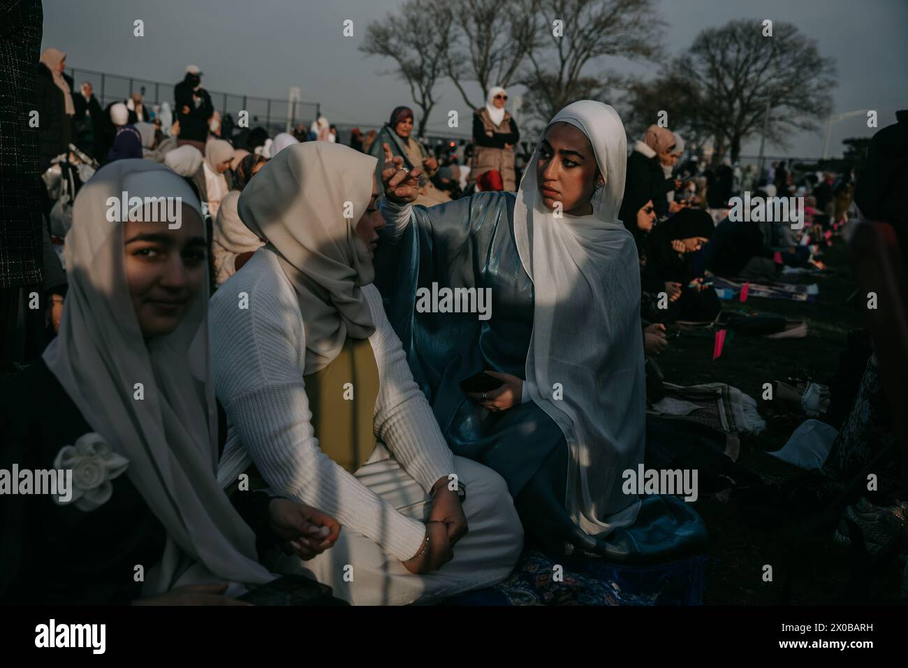 Muslim prayers brooklyn hi-res stock photography and images - Alamy
