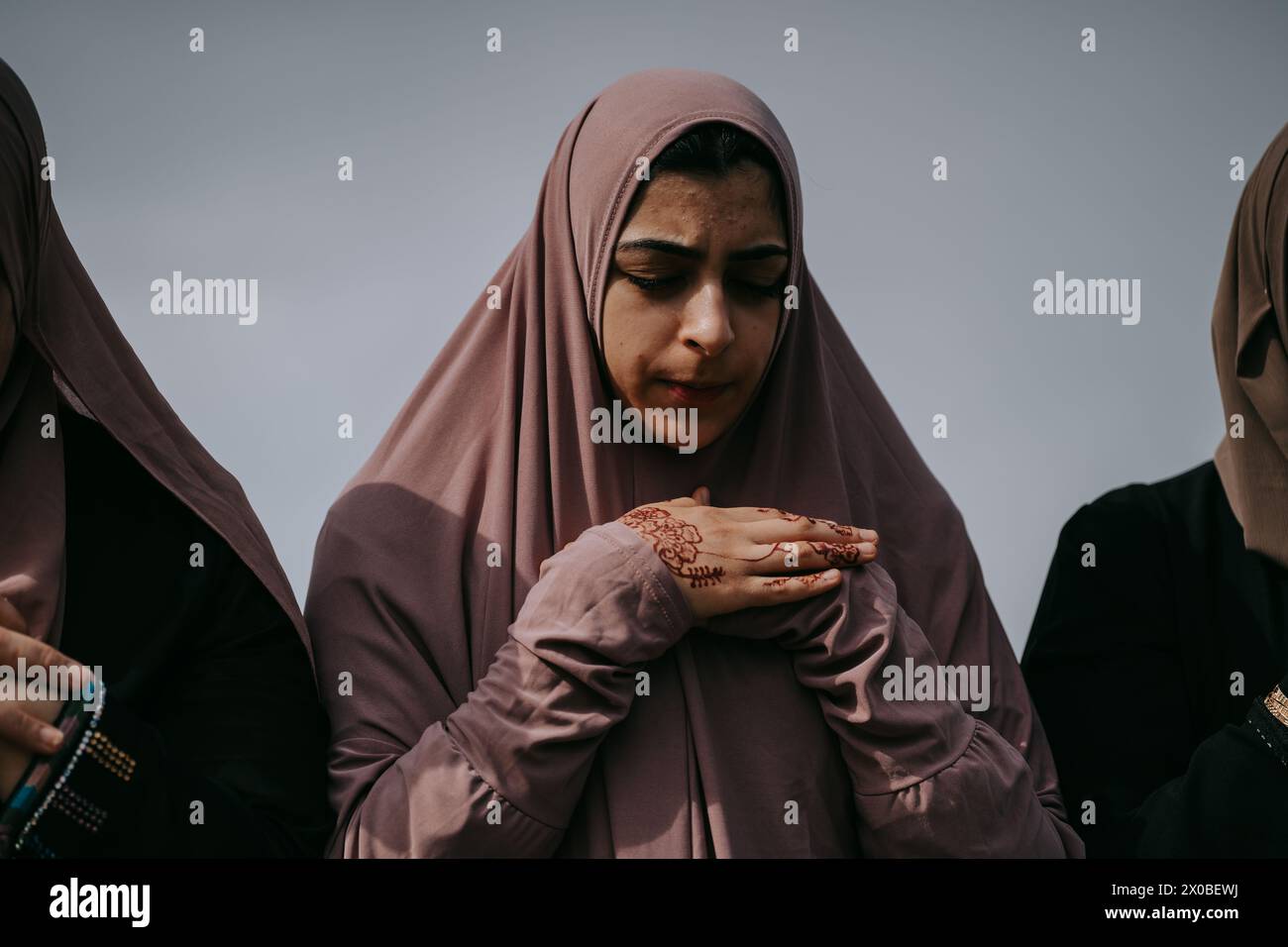 Muslim prayers brooklyn hi-res stock photography and images - Alamy