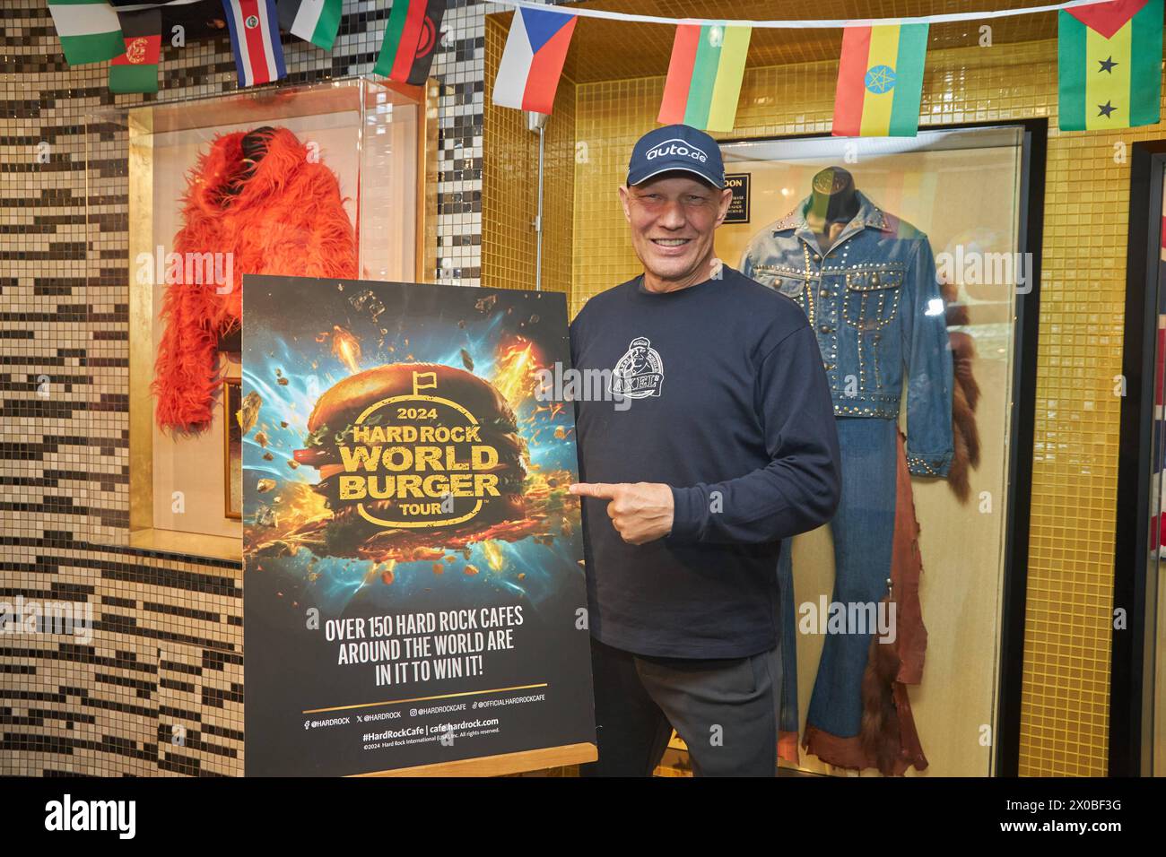 Axel Schulz - Hard Rock World Burger Tour 2024 im Hard Rock Cafe Berlin ...