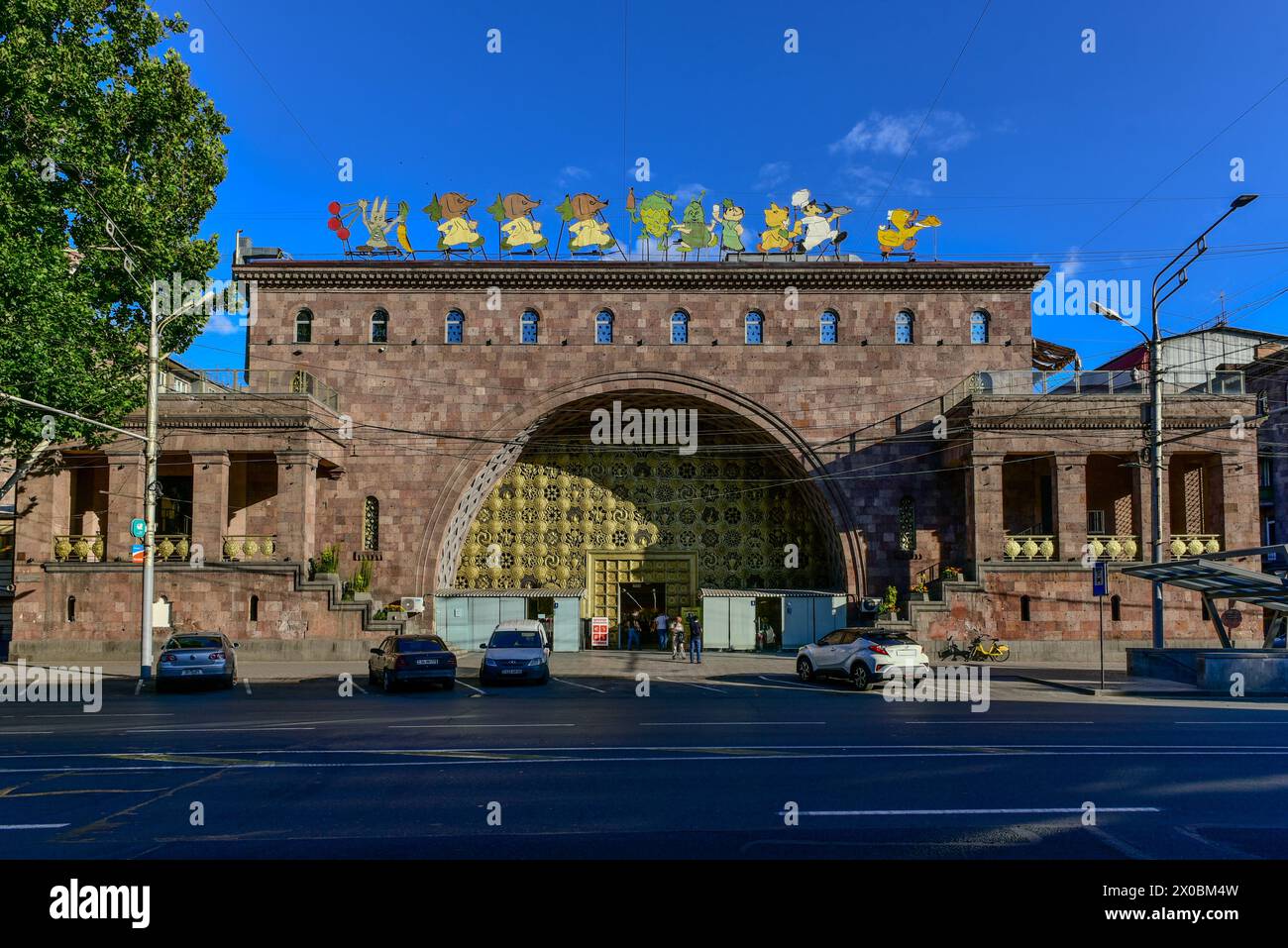 Central market in yerevan hi-res stock photography and images - Alamy