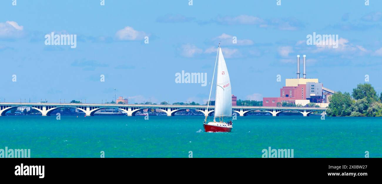 The Detroit River in Detroit, Michigan, USA, with Belle Isle's ...