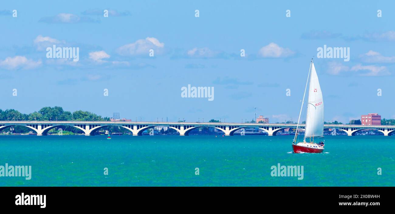 The Detroit River in Detroit, Michigan, USA, with Belle Isle's ...