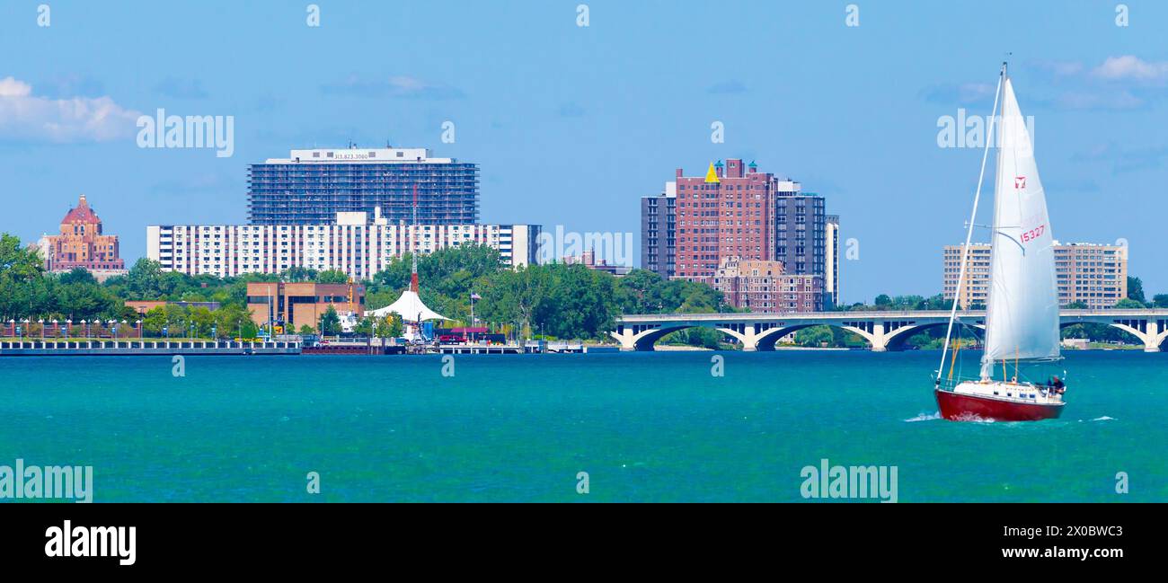 The Detroit River in Detroit, Michigan, USA, with Belle Isle's ...