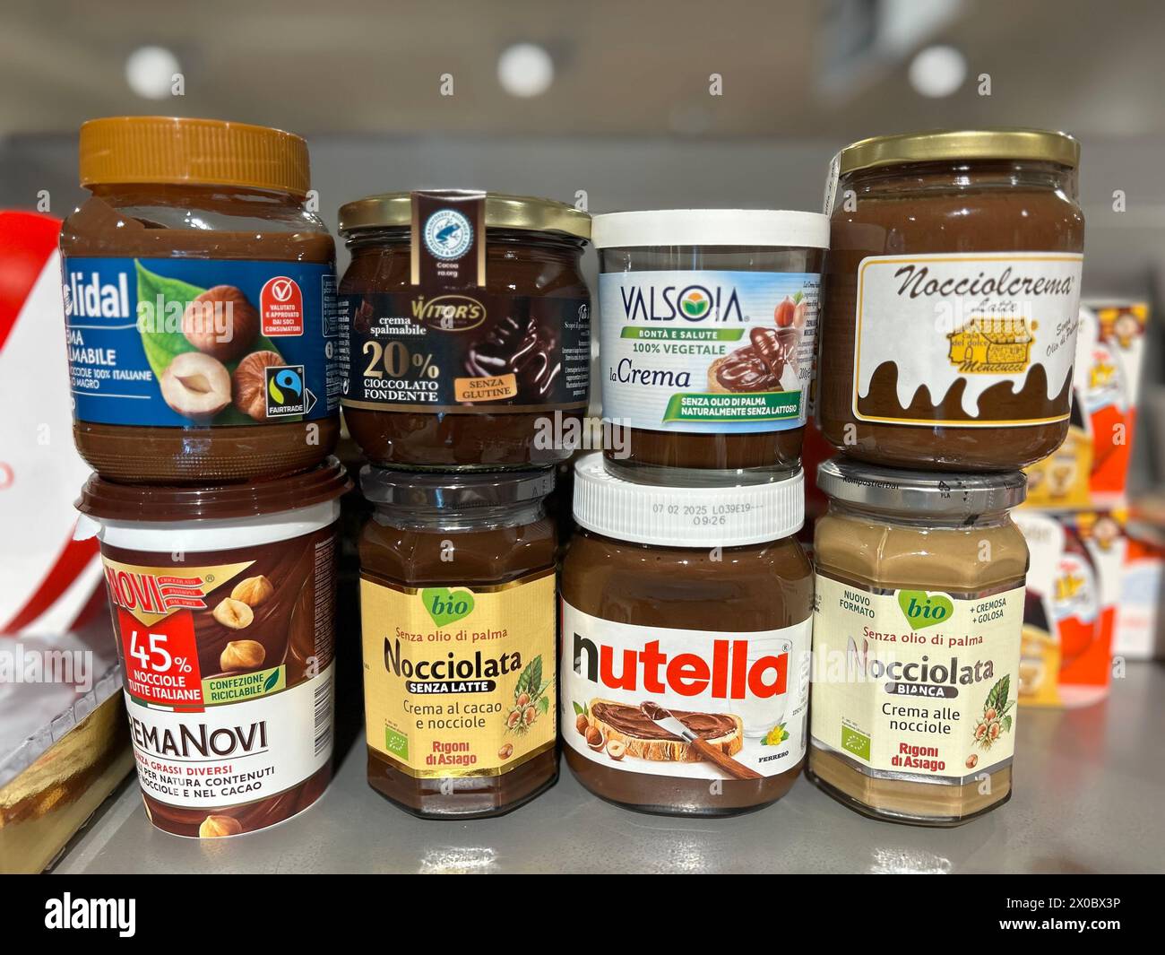 Jars of nutella food hi-res stock photography and images - Alamy