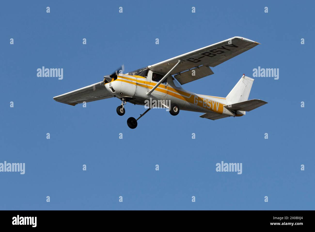 Cessna 15M G-BSYV Stock Photo - Alamy