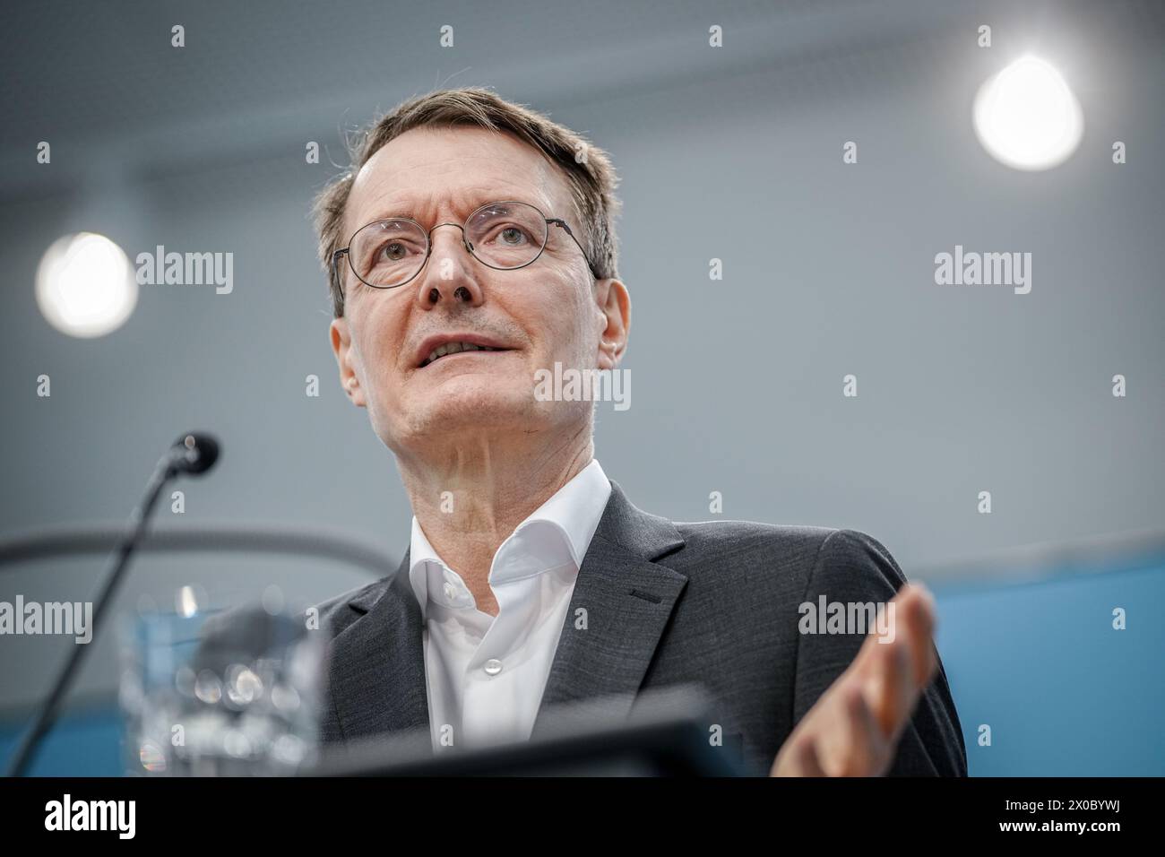 Berlin, Germany. 11th Apr, 2024. Karl Lauterbach (SPD), Federal Minister of Health, holds a ...