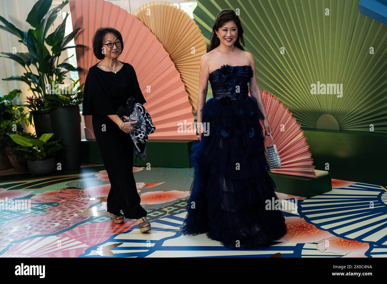 Ms. Kristi Yamaguchi & Ms. Yukiko Saegusa arrive for the State Dinner ...