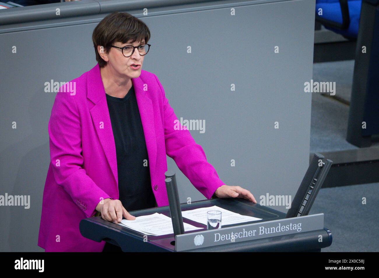 Deutscher Bundestag, 163. Plenarsitzung Saskia Esken SPD im Portrait ...