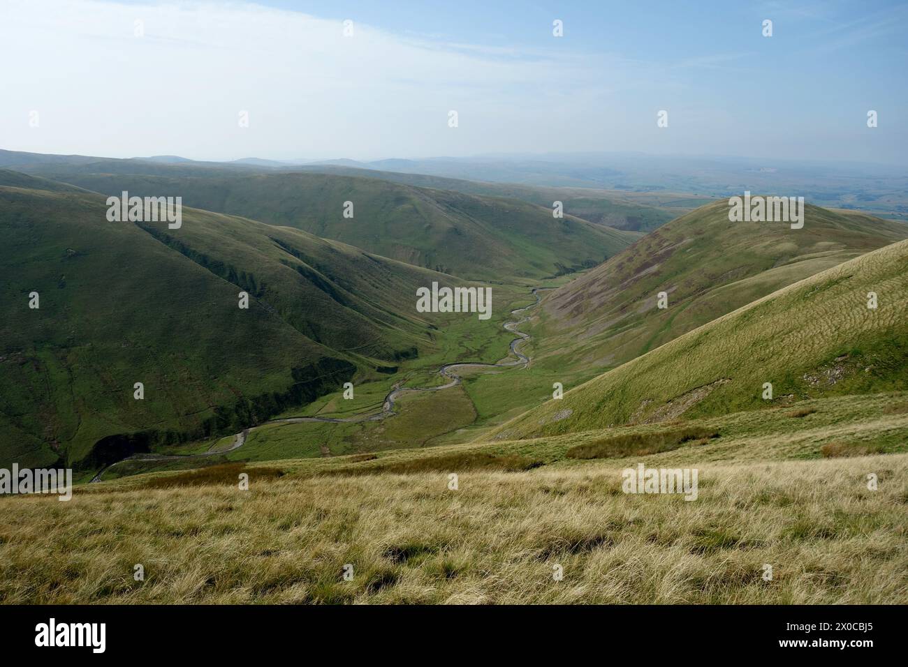 'Langdale Knott' & the Langdale Valley Track to 'Hazelgill Knott' near ...