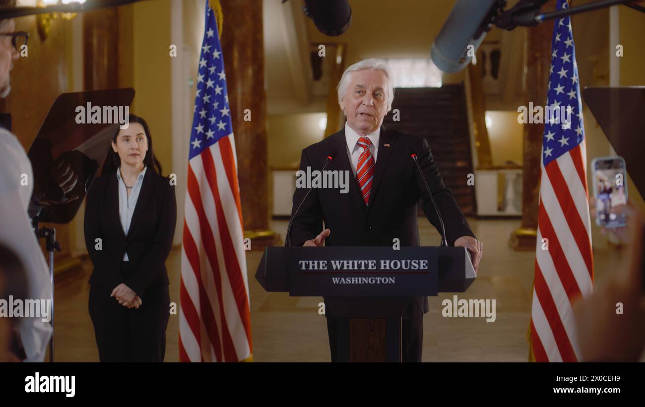 Senior republican politician answers press questions, gives interview ...