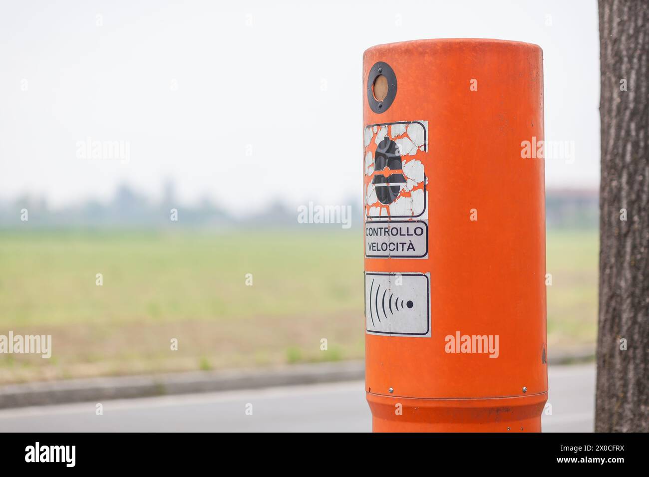 Police speed check italy hi-res stock photography and images - Alamy