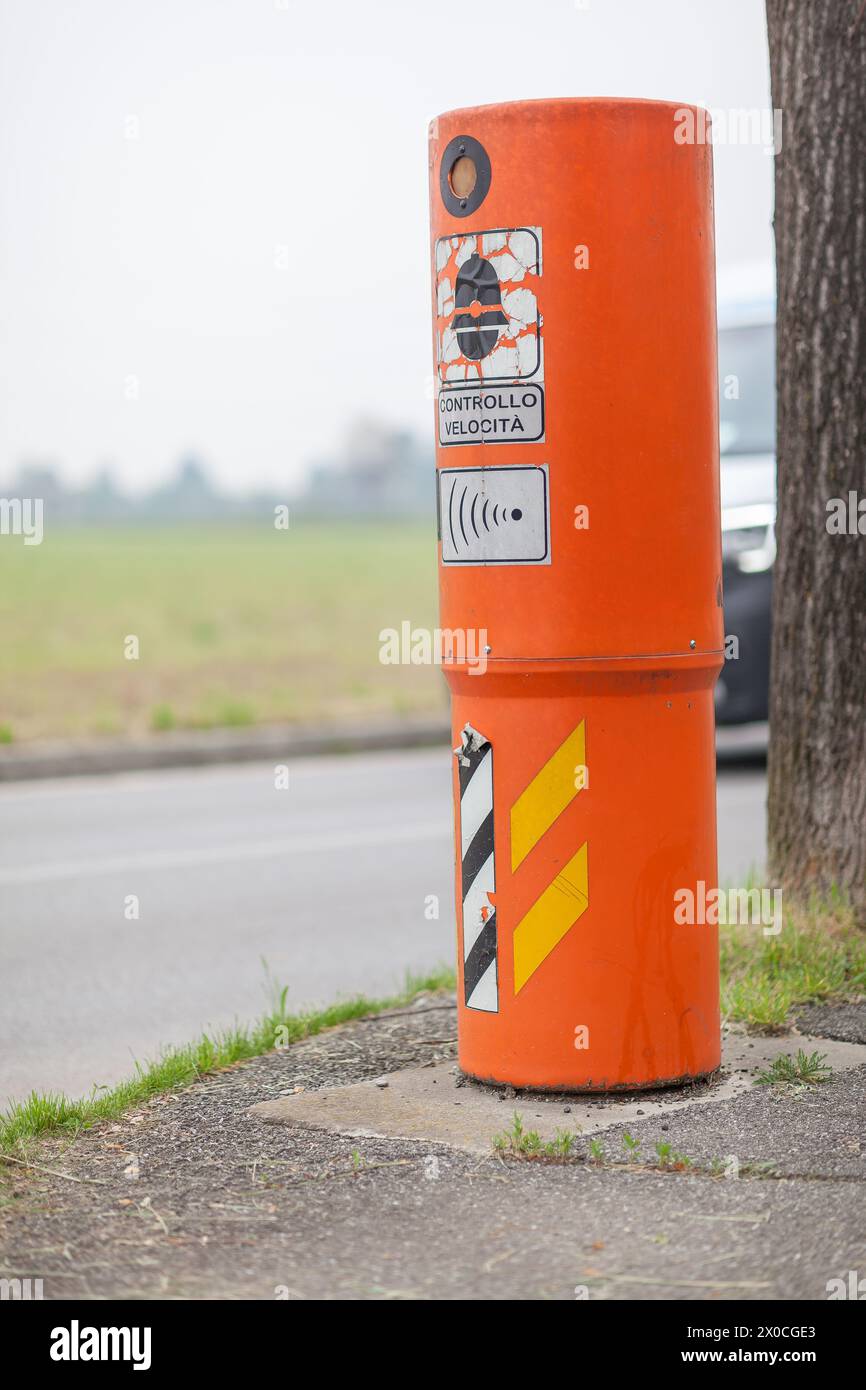 Police speed check italy hi-res stock photography and images - Alamy