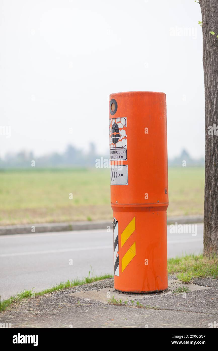 Police speed check italy hi-res stock photography and images - Alamy