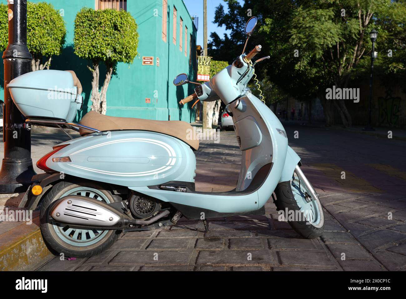 Scooter vintage italian moto hi-res stock photography and images - Alamy