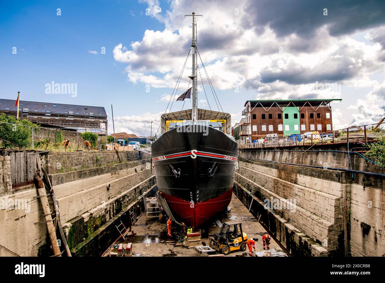 Thekla, Bristol's only floating music venue, getting a new hull fitted ...