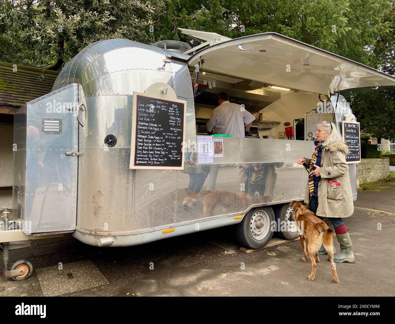 lazy ricks mobile fish and chip silver caravan food stall Stock Photo ...