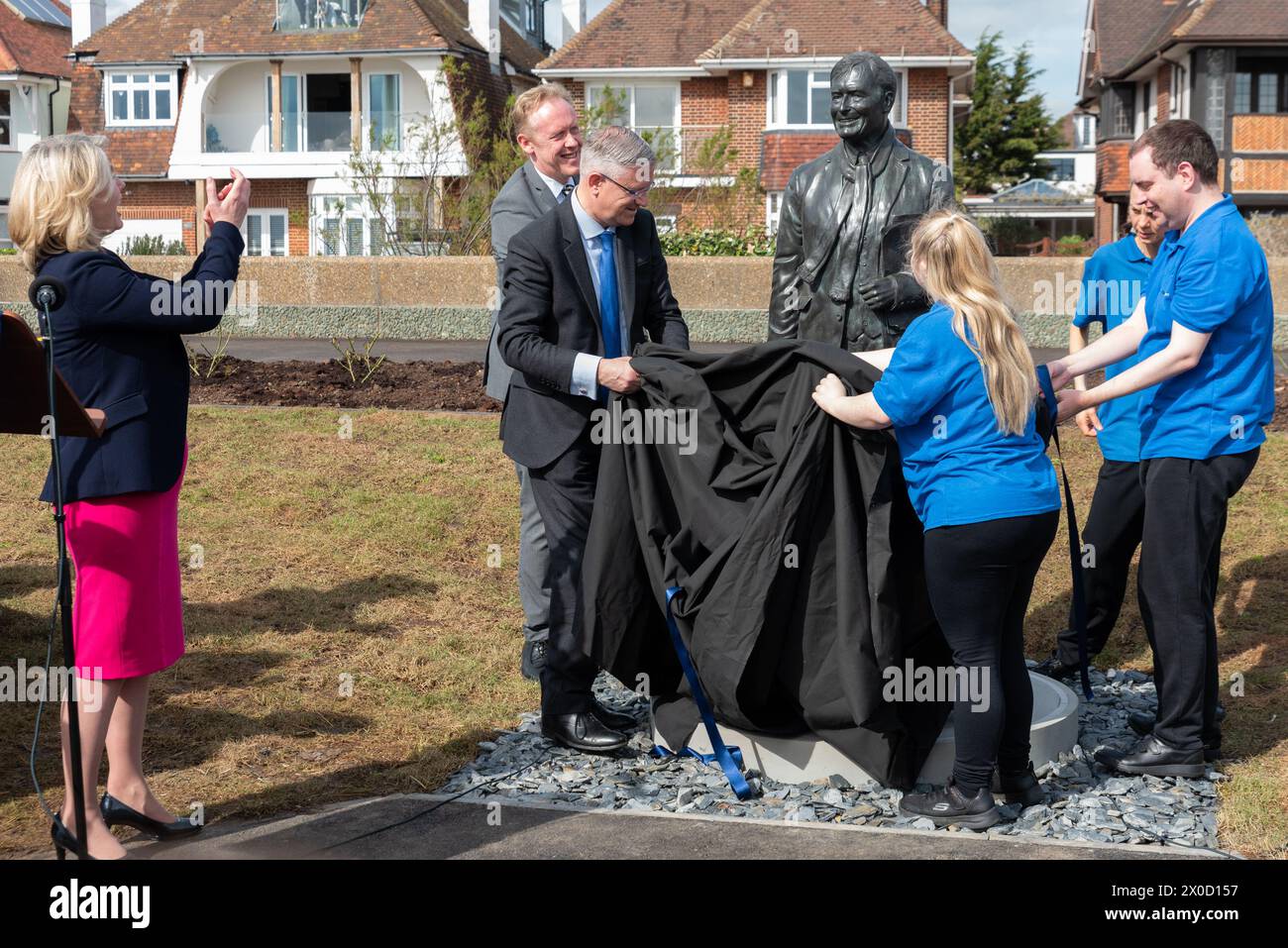 Chalkwell Esplanade, Southend on Sea, Essex, UK. 11th Apr, 2024. A ...