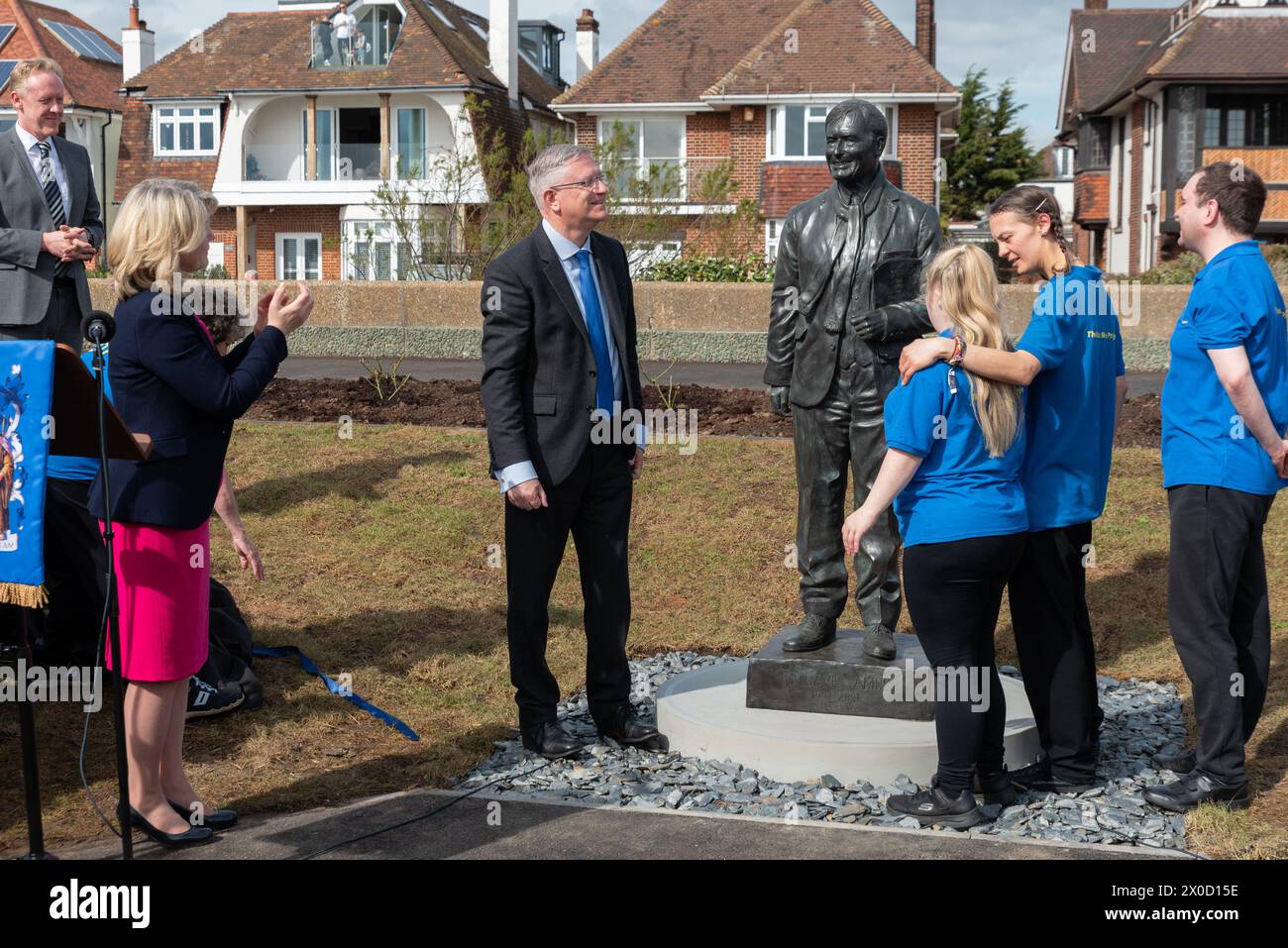 Chalkwell Esplanade, Southend on Sea, Essex, UK. 11th Apr, 2024. A ...