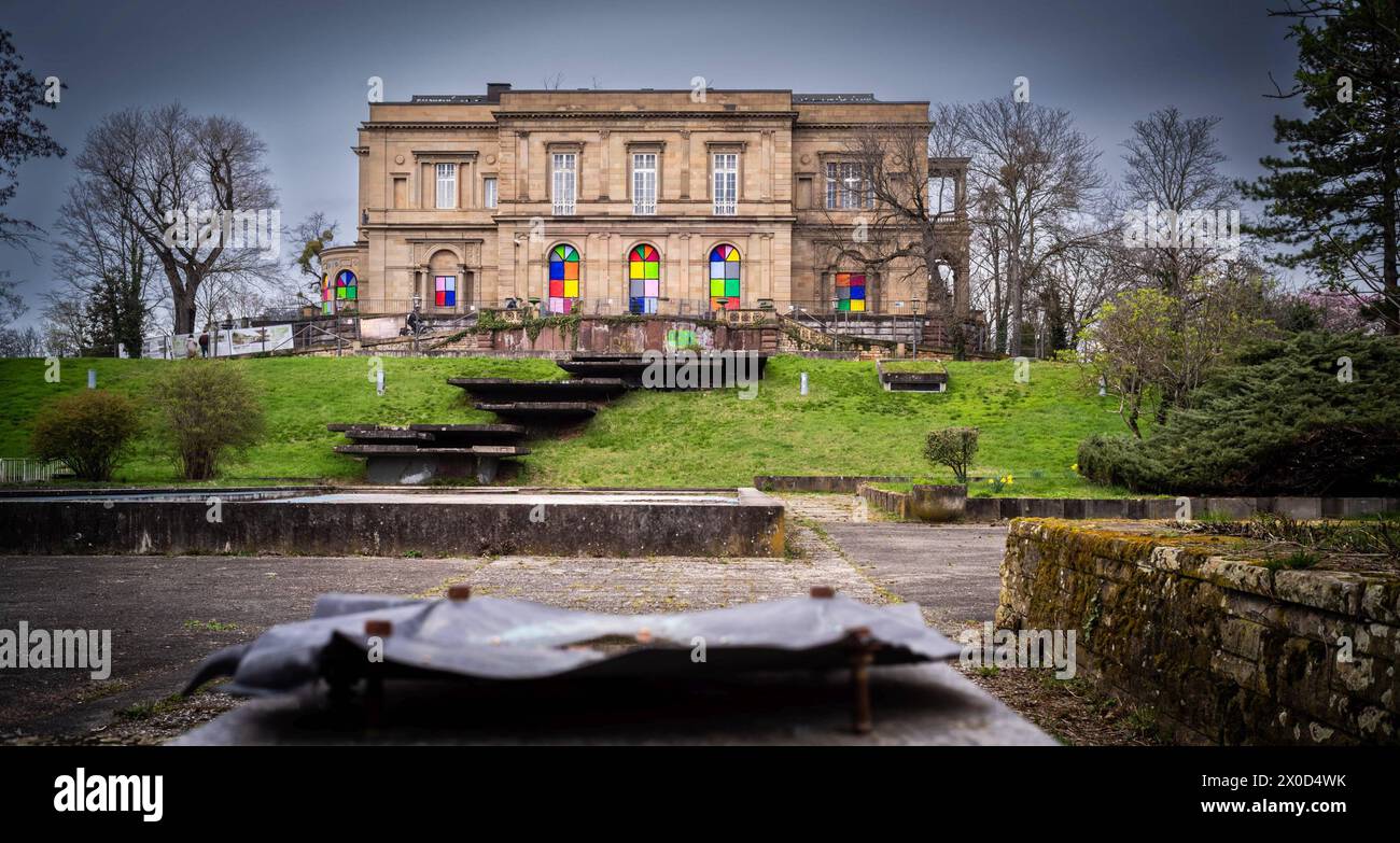 Stuttgart-Ost 20240317 Villa Berg mit Park temporäres Kunstprojekt ...