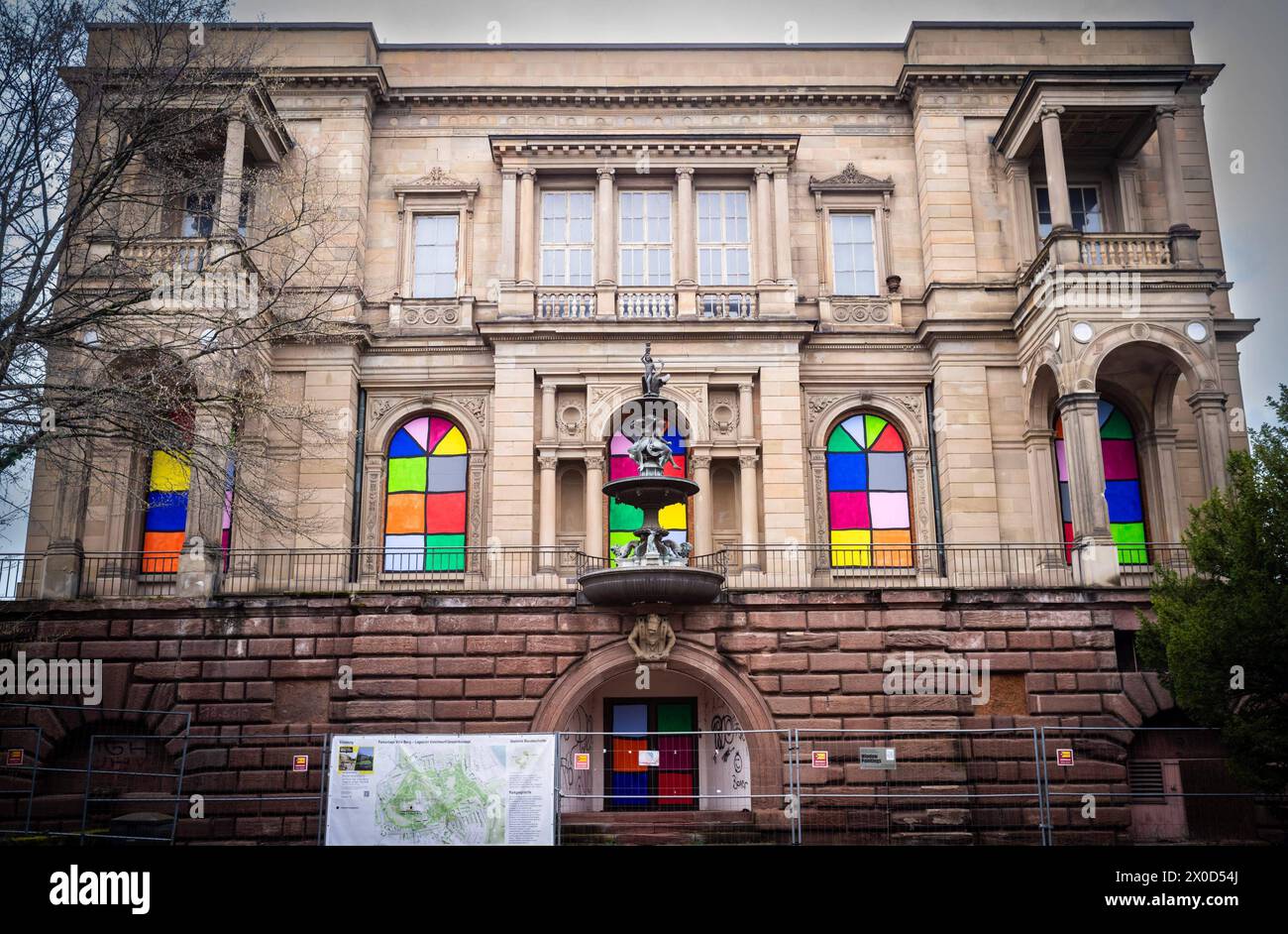 Stuttgart-Ost 20240317 Villa Berg mit Park temporäres Kunstprojekt ...