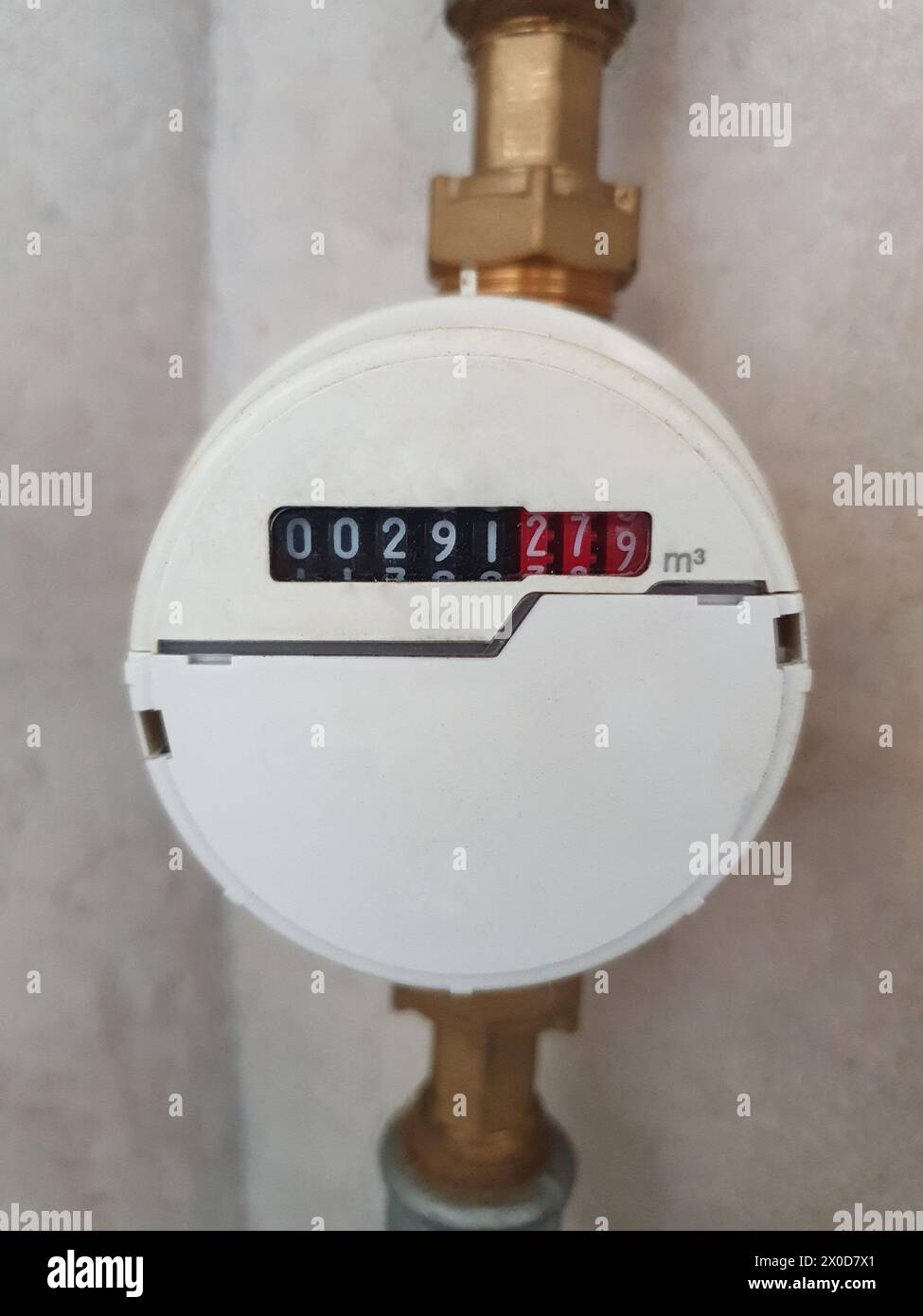 Domestic Water Meter For Water Flow Measurement Stock Photo - Alamy