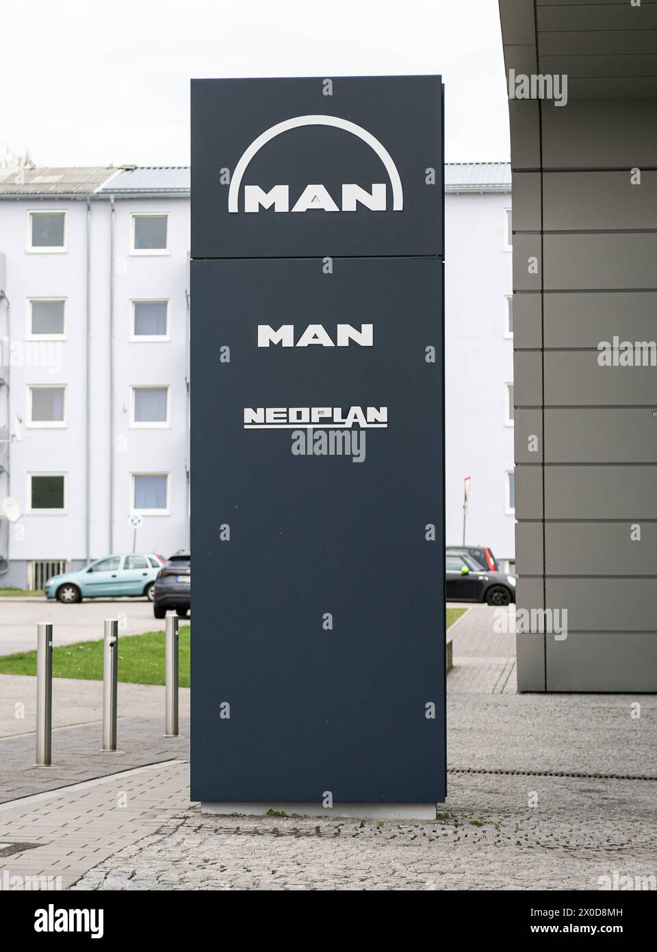 Logo neoplan hi-res stock photography and images - Alamy