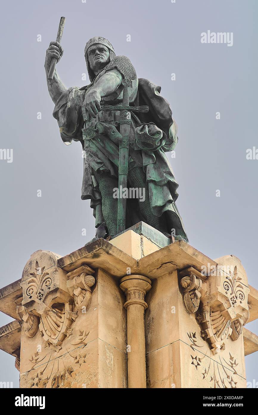 Crown of aragon hi-res stock photography and images - Alamy