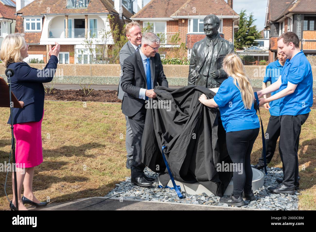 Chalkwell Esplanade, Southend on Sea, Essex, UK. 11th Apr, 2024. A ...