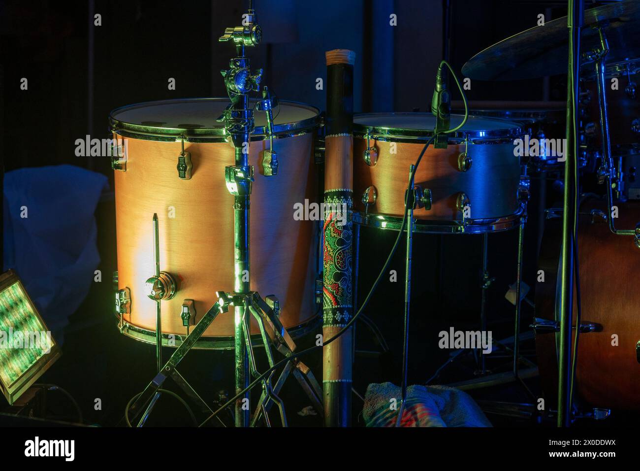 Kettle drum hi-res stock photography and images - Alamy