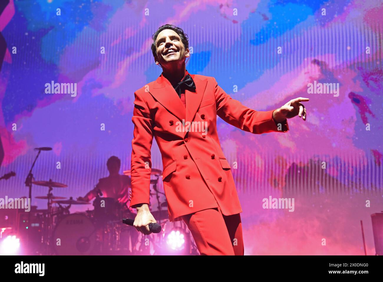 Mika performing at Eventim Apollo LONDON, ENGLAND - APRIL 09: Mika ...