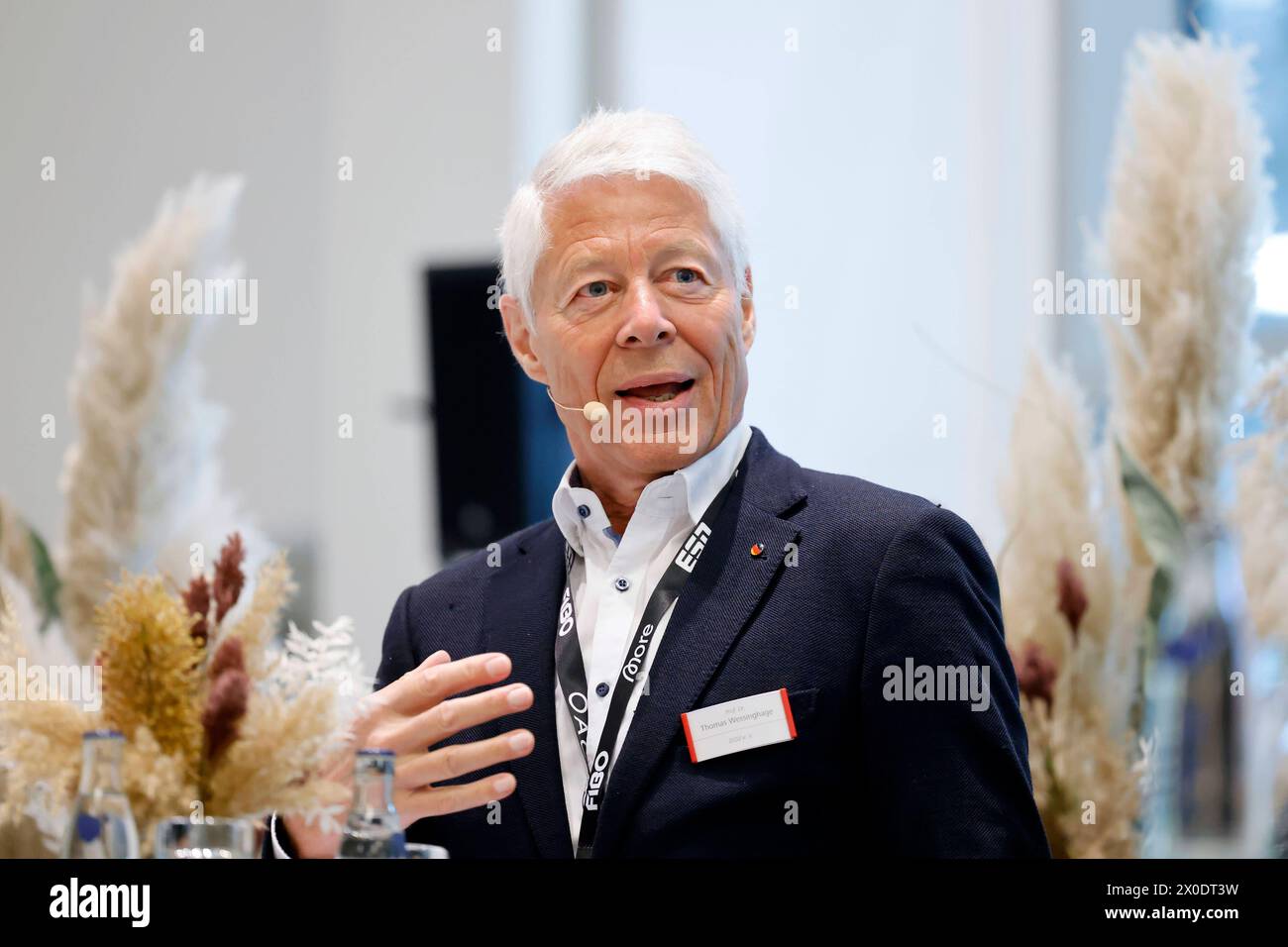 Sportstudio verband hi-res stock photography and images - Alamy