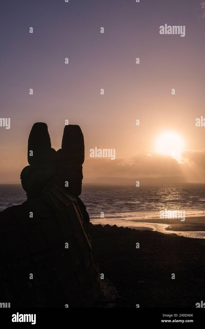 Dragon irvine hi-res stock photography and images - Alamy