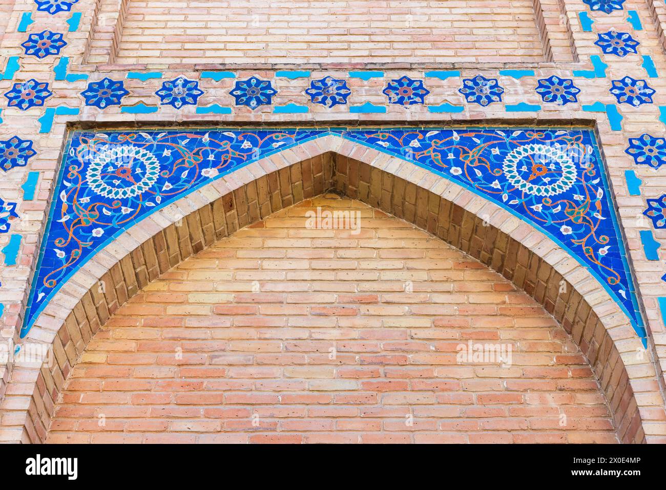 Medieval central asian architecture hi-res stock photography and images ...
