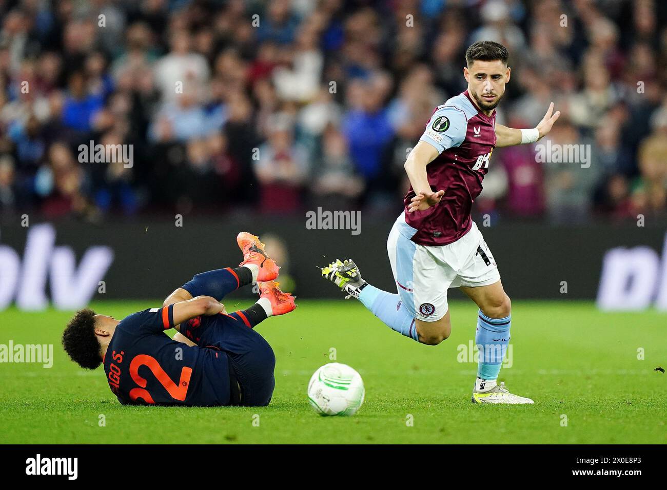 Alex moreno villa hi-res stock photography and images - Alamy