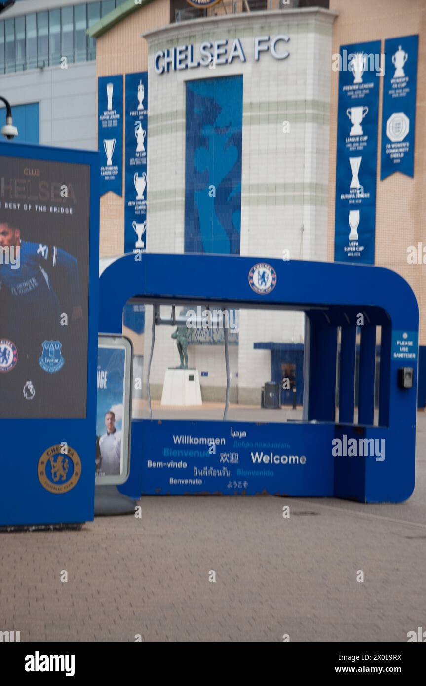 Chelsea stamford gate hi-res stock photography and images - Alamy