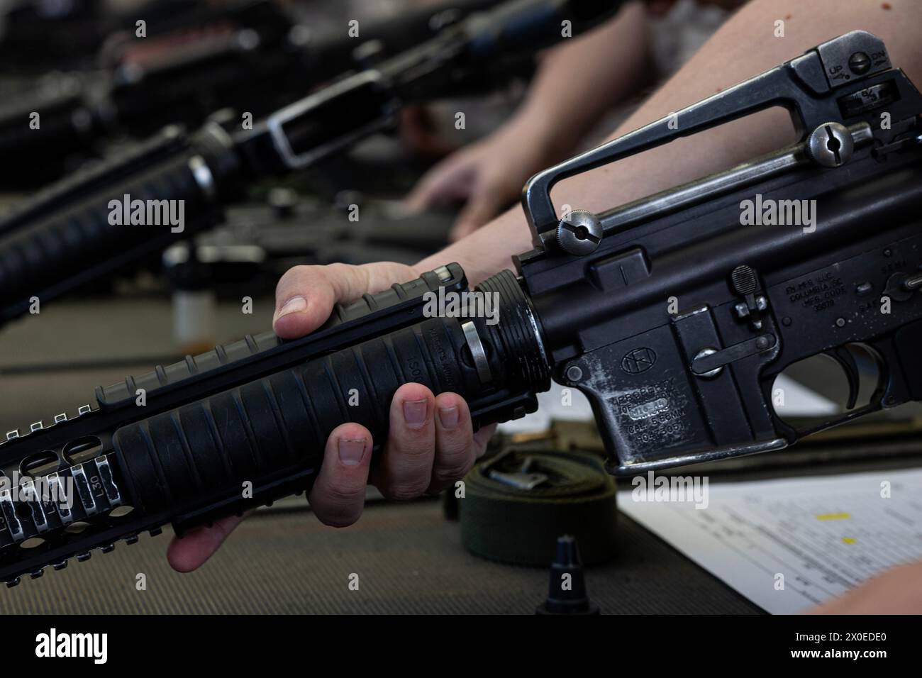 M16a4 service rifle issue hi-res stock photography and images - Alamy
