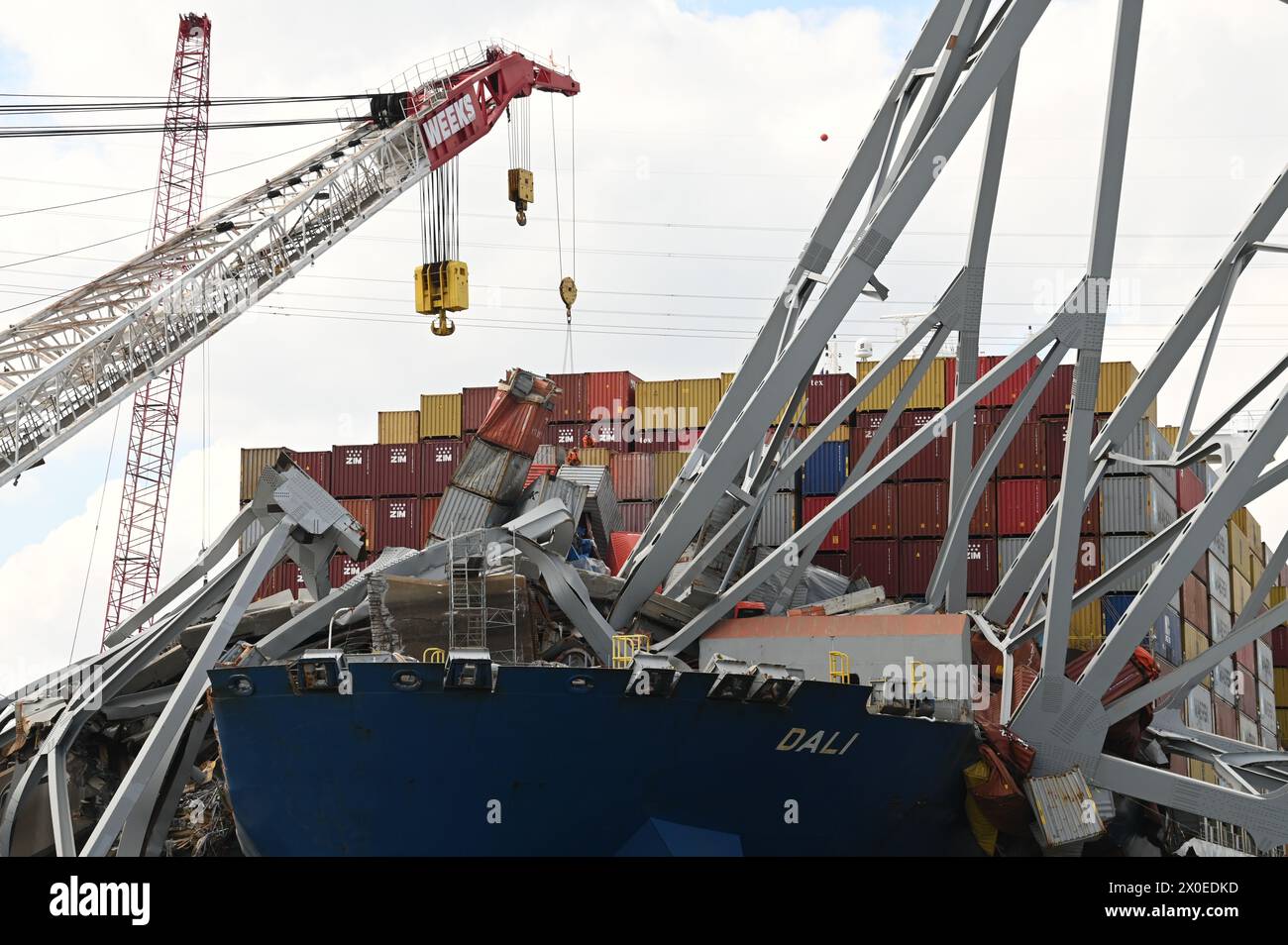 Salvage crews conduct operations onboard M/V Dali to remove wreckage ...