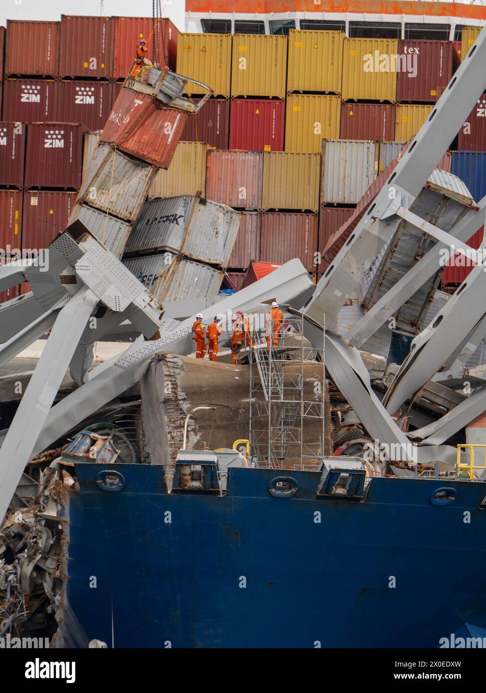 Key Bridge Response 2024 Unified Command salvage operations continue on ...