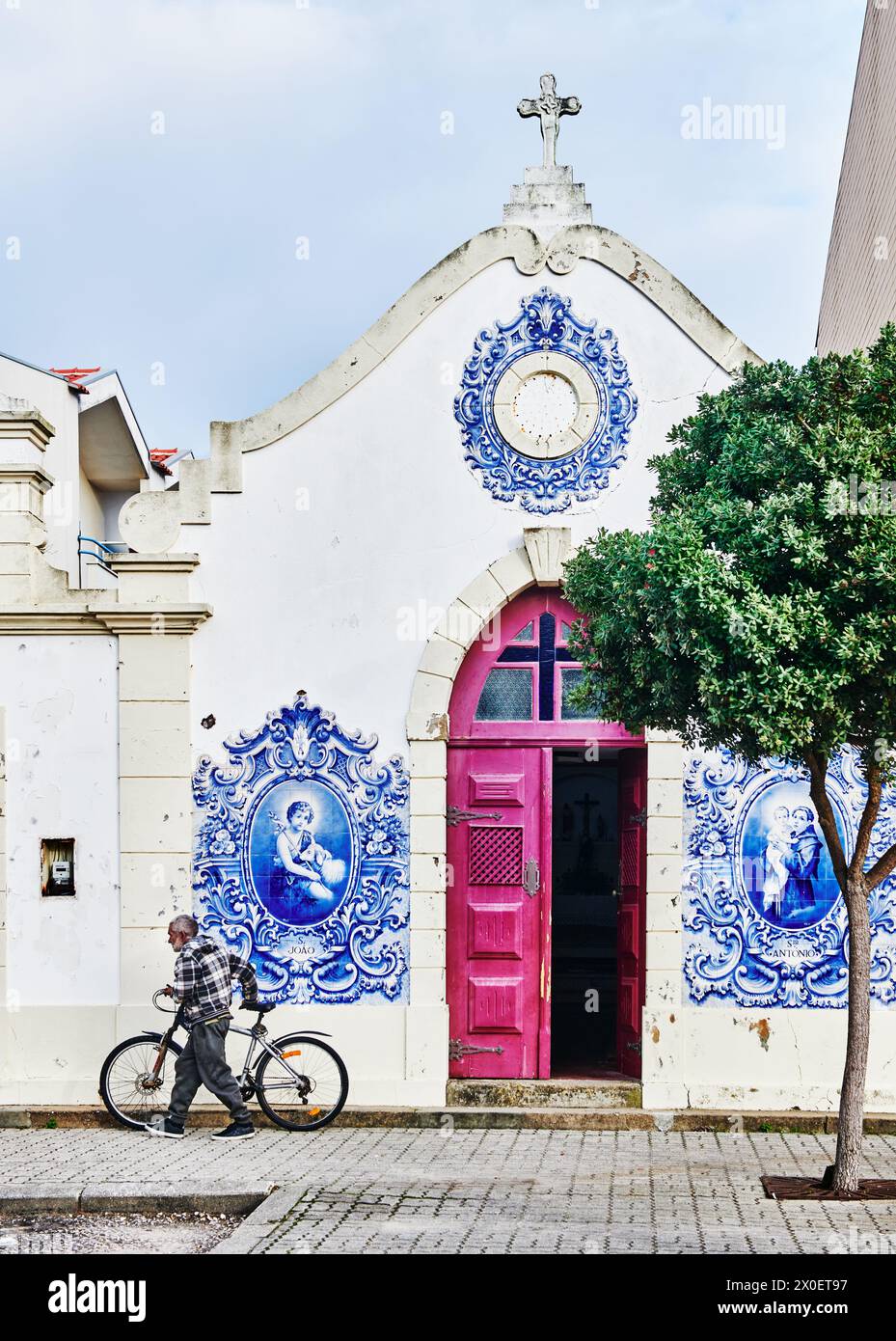 Man walking past church hi-res stock photography and images - Alamy