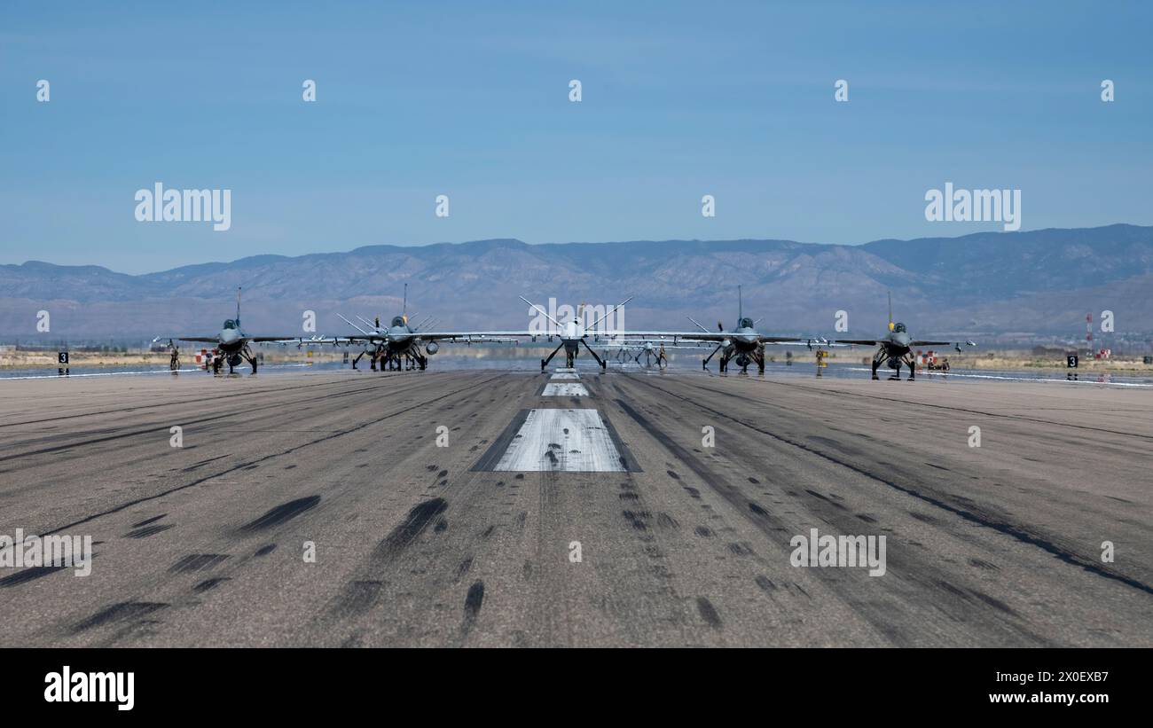 Holloman air force base hi-res stock photography and images - Alamy