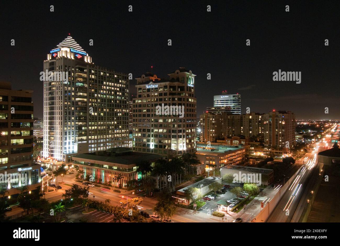 Suntrust financial center hi-res stock photography and images - Alamy