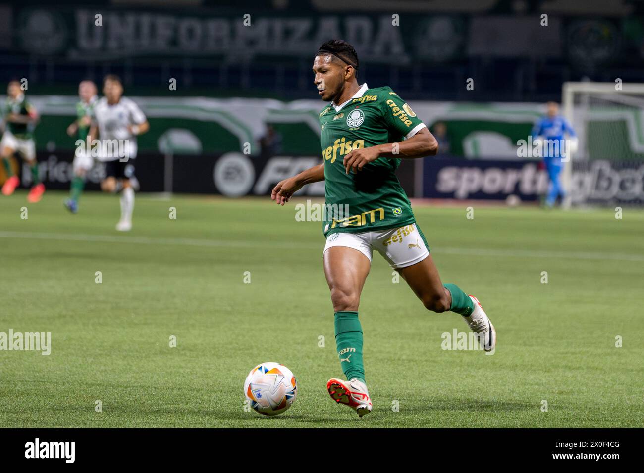 Sao Paulo, Brazil. 11th Apr, 2024. Rony do Palmeiras durante o jogo ...