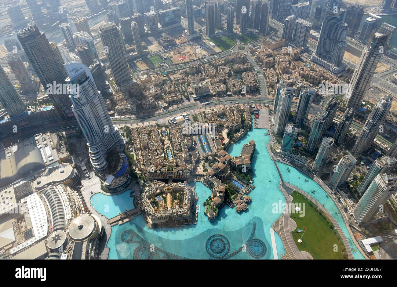 Aerial view of the Dubai Mall, The Address downtown tower in downtown ...
