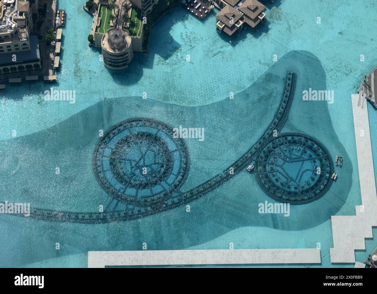 Aerial view of the Dubai fountain in downtown Dubai, UAE Stock Photo ...