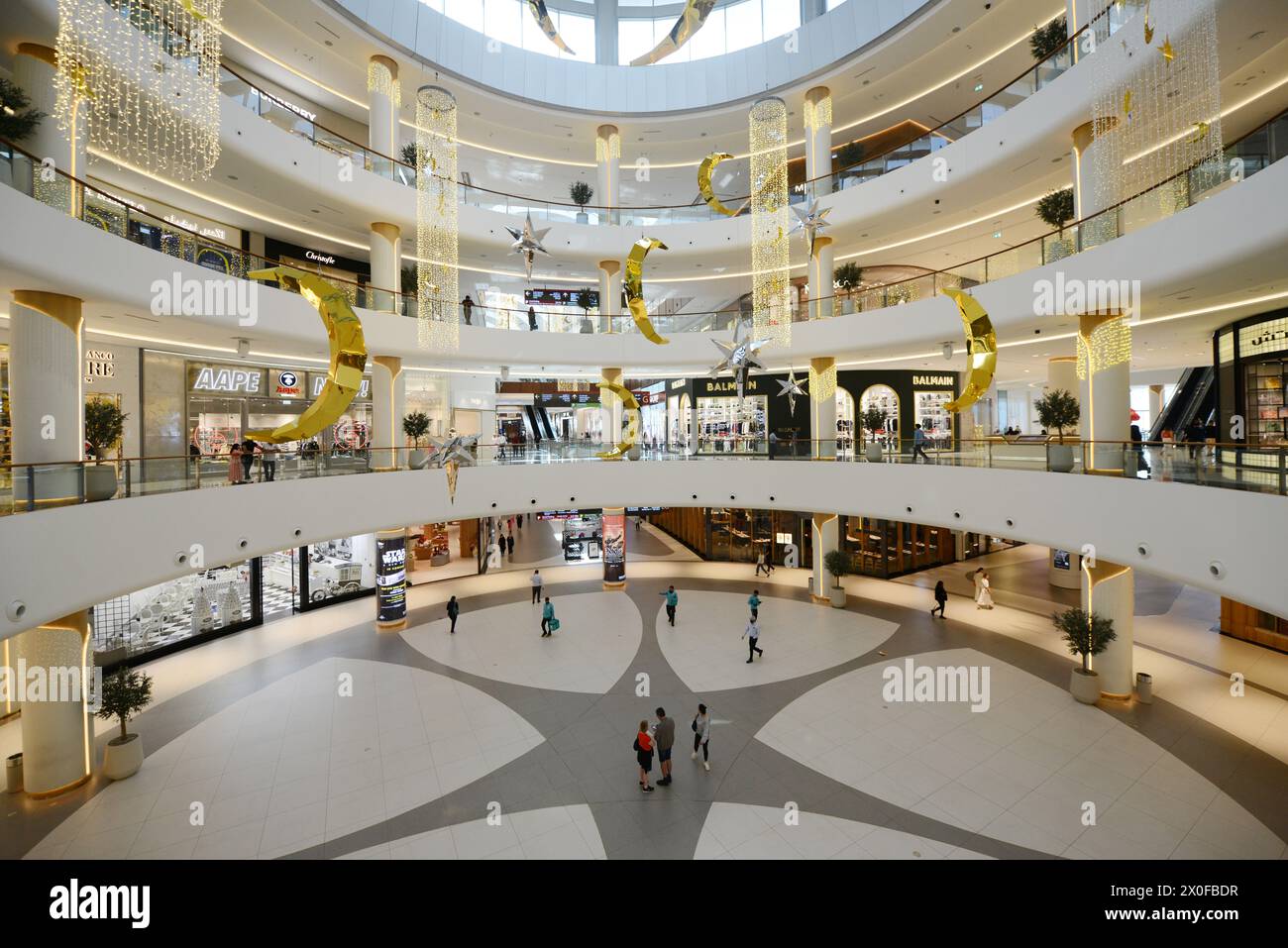 The beautiful Dubai Mall in Dubai, UAE Stock Photo - Alamy
