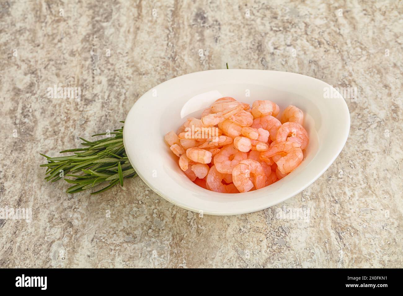 Tasty snack peeled prawn in the bowl Stock Photo - Alamy