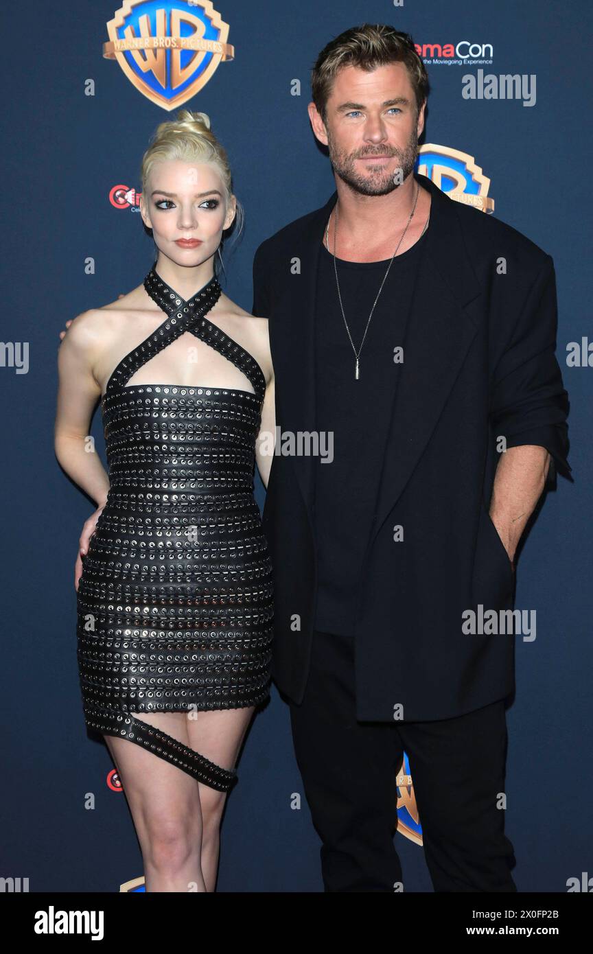 Anya Taylor-Joy und Chris Hemsworth bei der Warner Bros. Präsentation ...