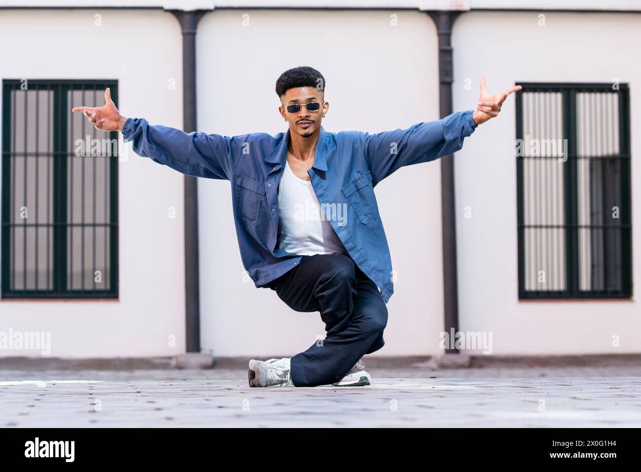 Portrait african american guy dancing hi-res stock photography and ...